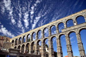 Roman Aqueducts - The Hydraulic Architecture of Ancient Rome