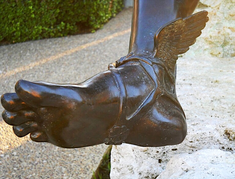 Greek God Hermes - The Helpful Guide at the Boundary